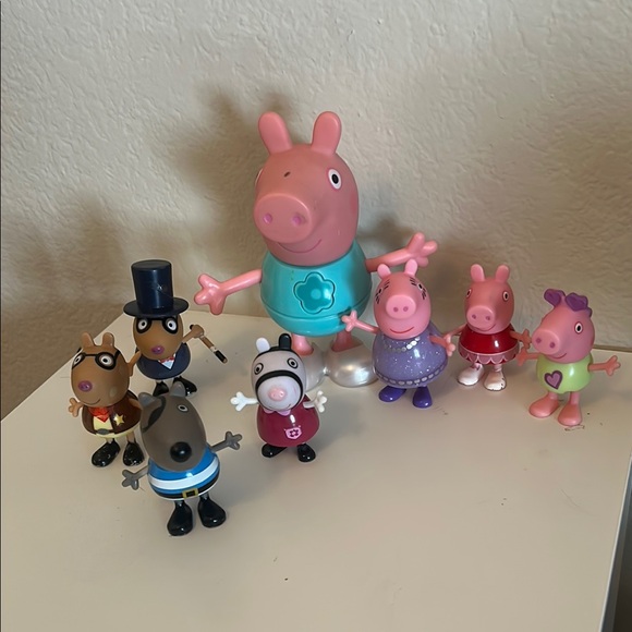 Peppa Pig | Toys | Peppa Pig Action Figures Playset Pink And Blue ...